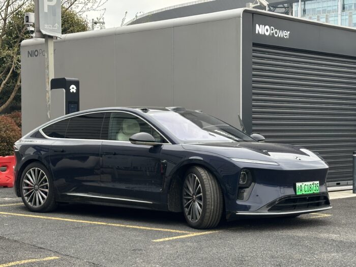 Best Chinese Electric Cars 2025 - AUTO BUY