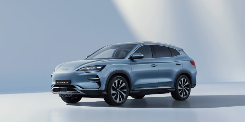 Best Chinese Electric Cars 2025 - AUTO BUY